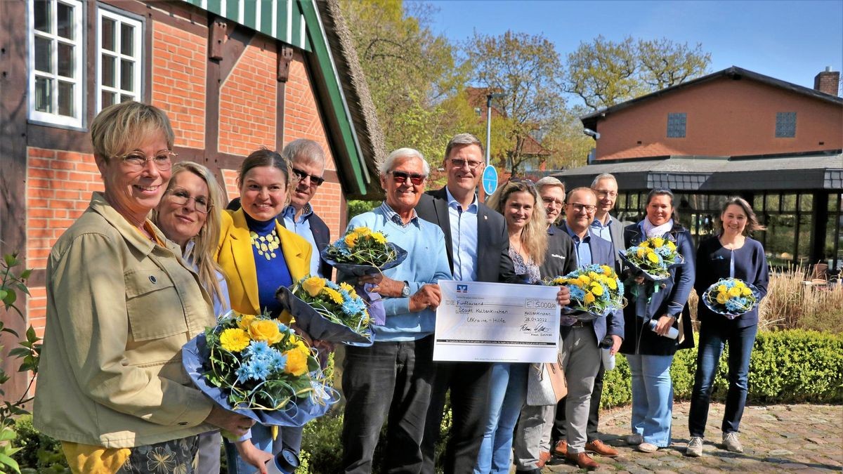 Feierstunde in Kaltenkirchen für die Ukraine-Hilfe
