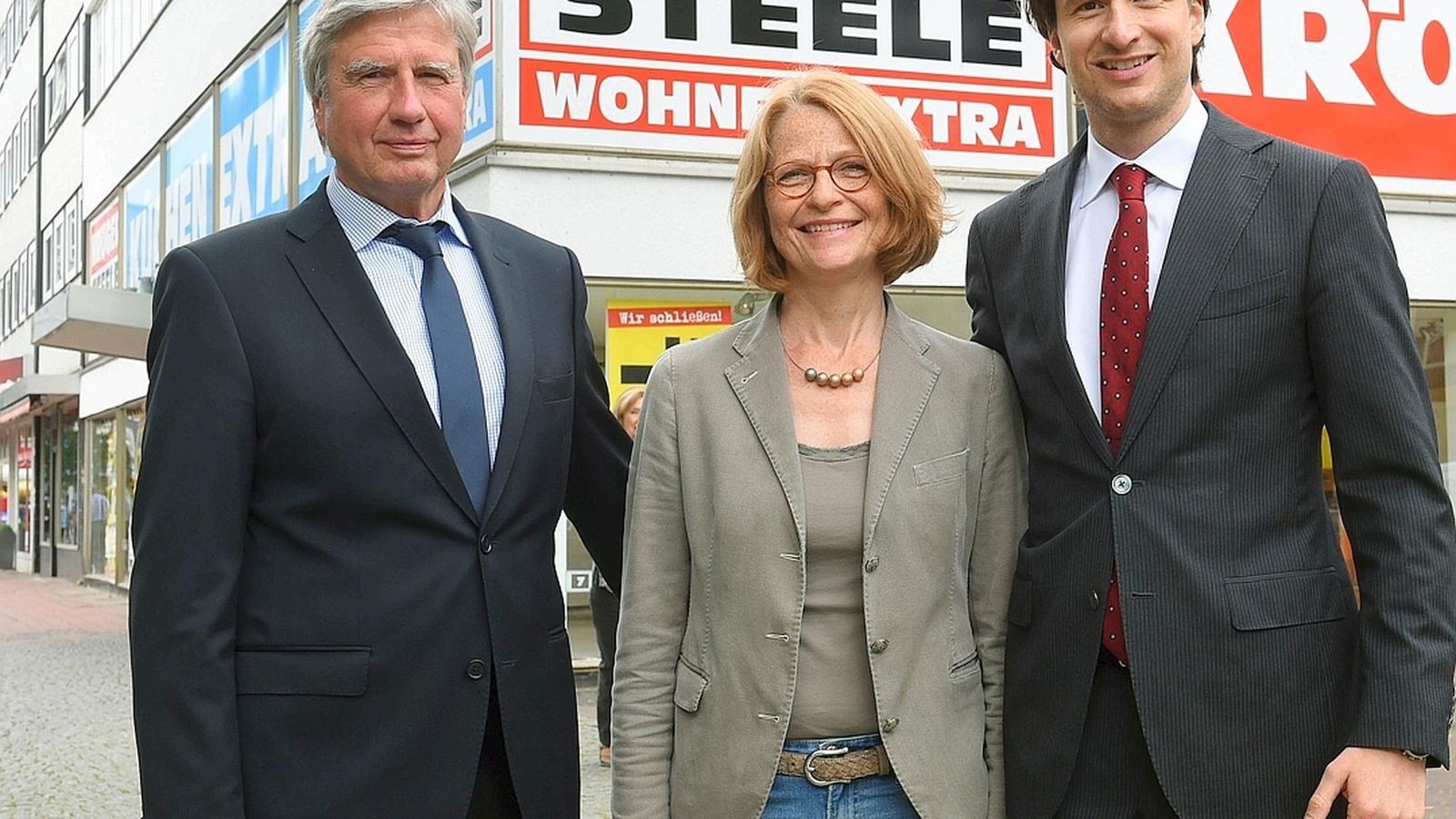 Möbel Rehmann zieht bei Kröger in Steele ein