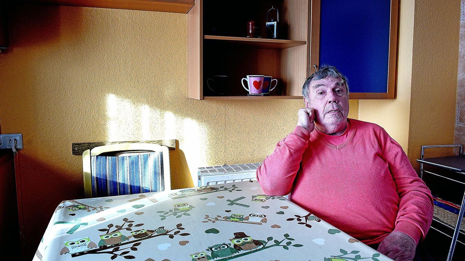 Hagen: Segawa-Syndrom – „Ich sitze viel an diesem Tisch“