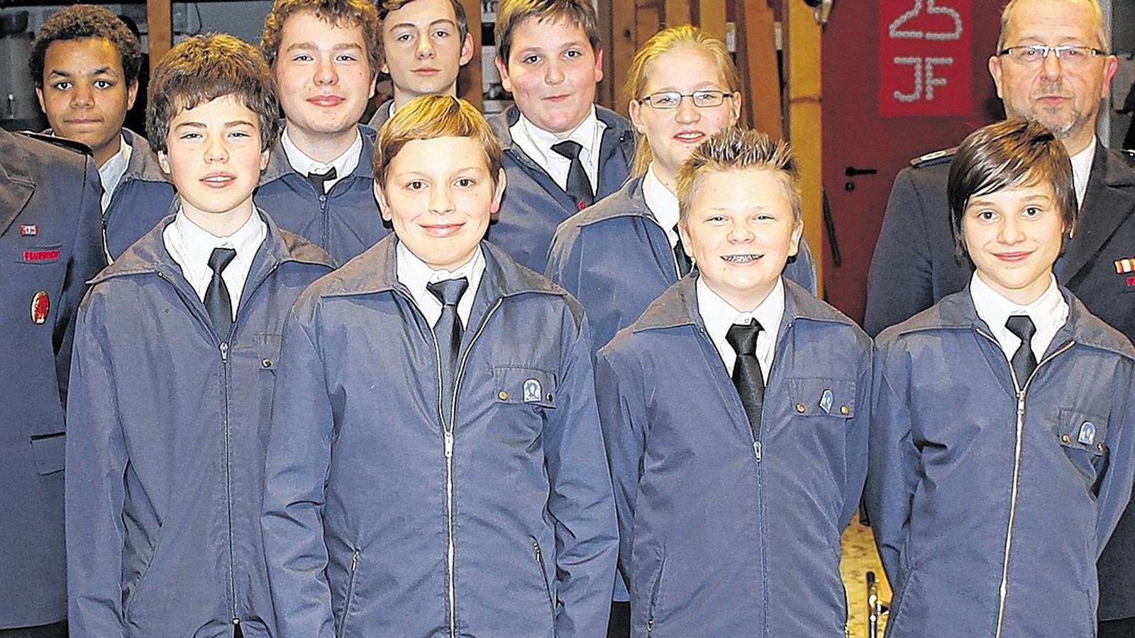 Alexander Bode spricht für Jugendfeuerwehr