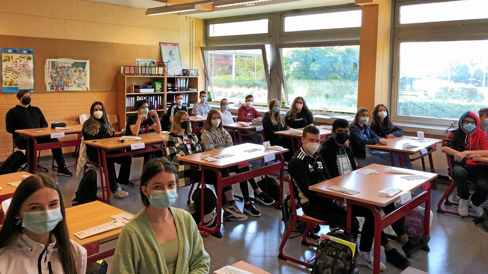 Realschule Sundern: Mit gemischten Gefühlen zurück