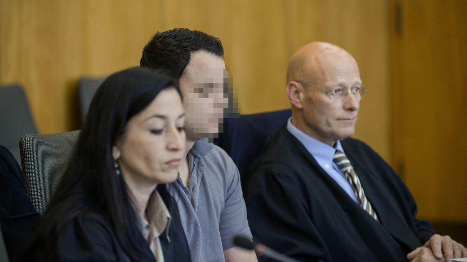 Vater schlug störenden Säugling Leon tot - lebenslange Haft