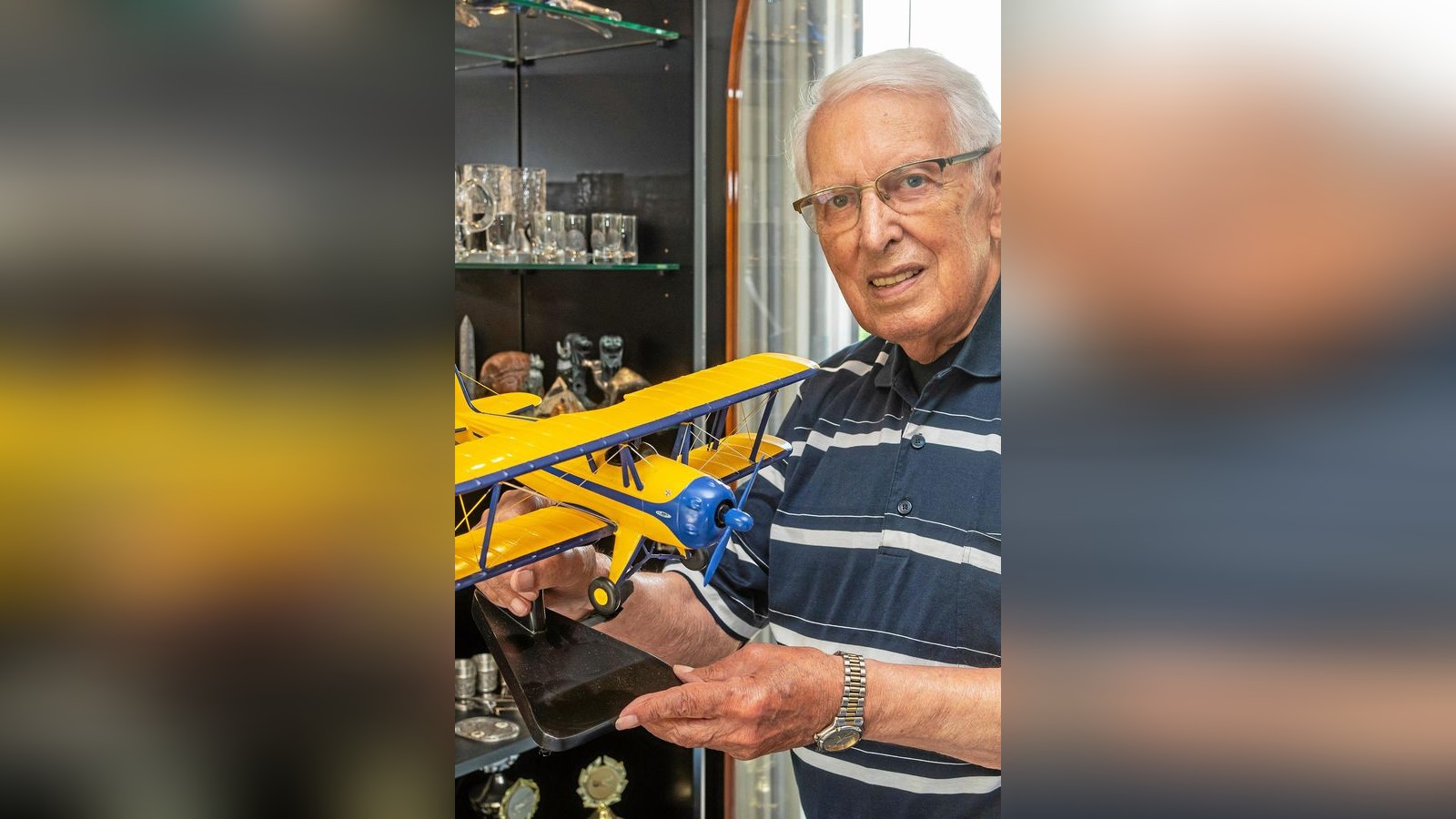 Reislinger Hans Bertram fliegt auch mit 90 Jahren noch