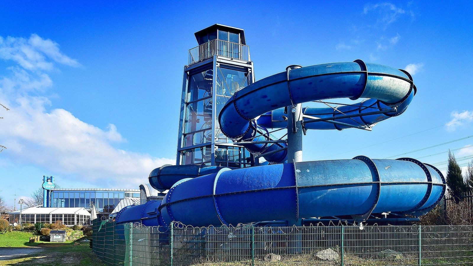 Freizeitbad Heveney: Besucherzahlen rutschen in den Keller