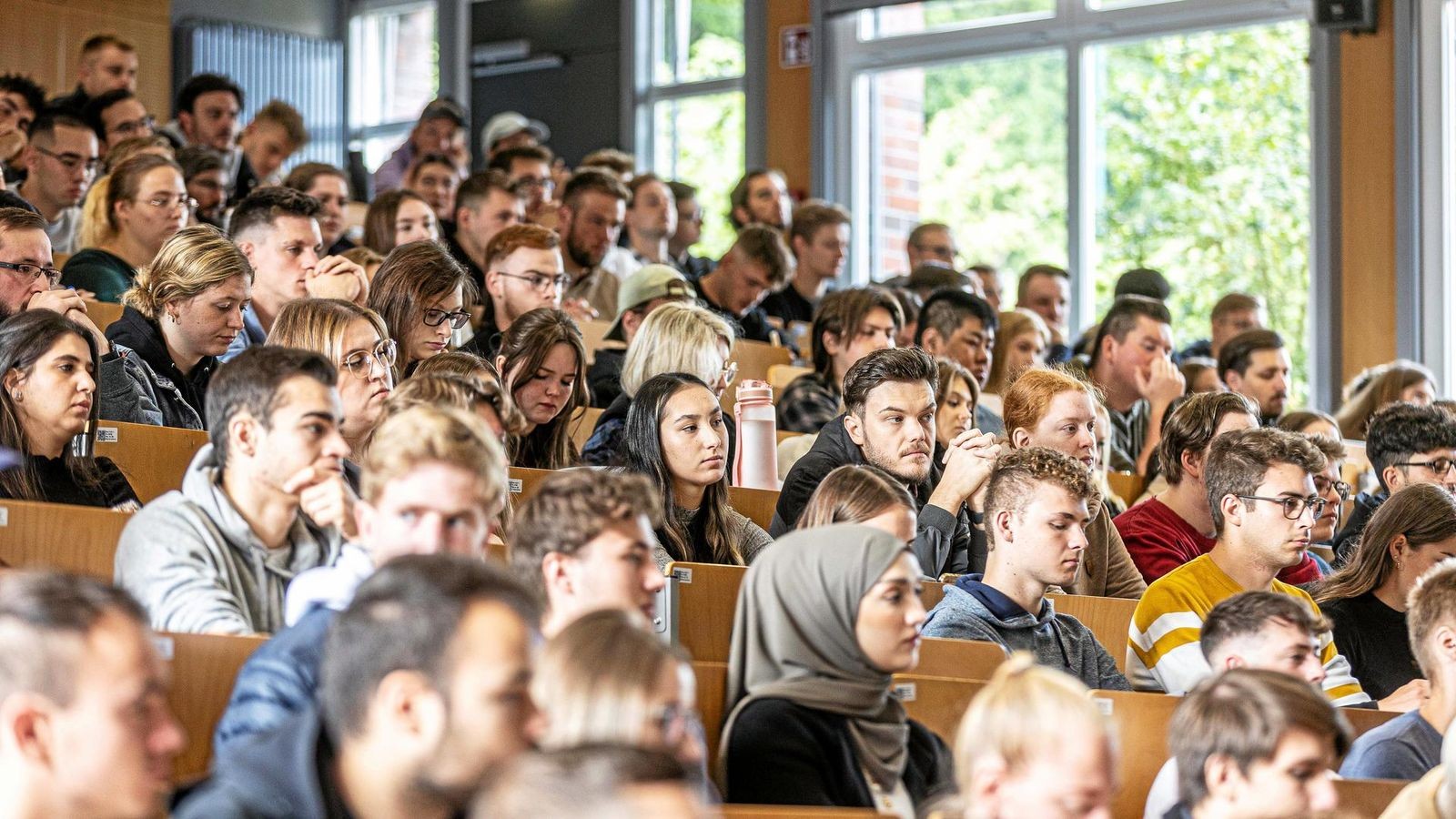 Studienstart an der Ostfalia Salzgitter: Das müssen Erstis wissen