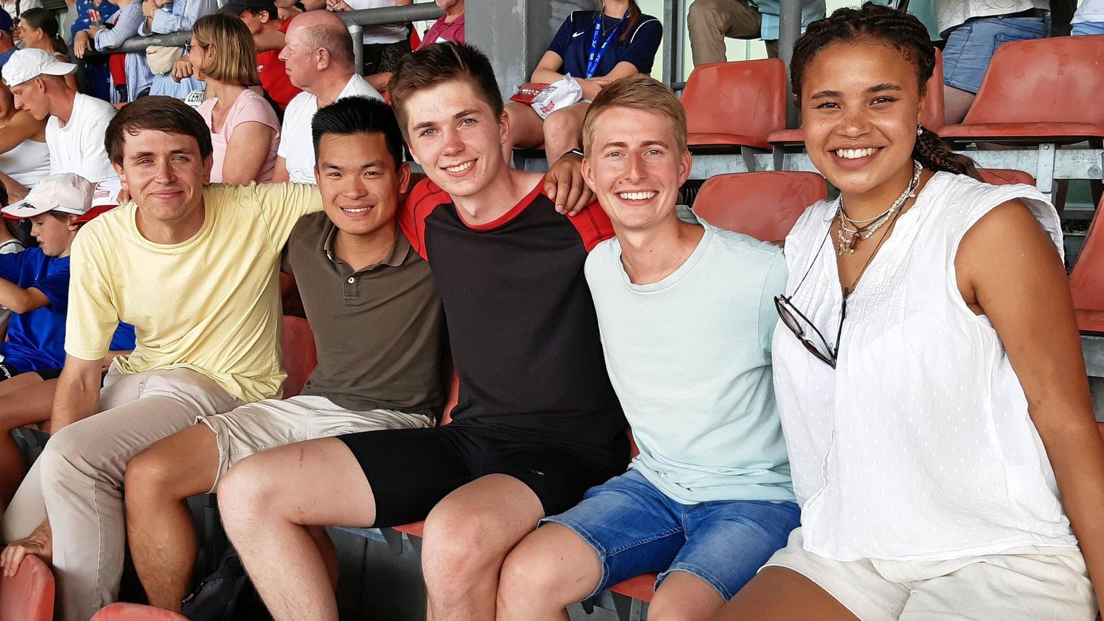 Leichtathletik: Hochspringer Alexander Bai reißt die Fans in Kassel mit