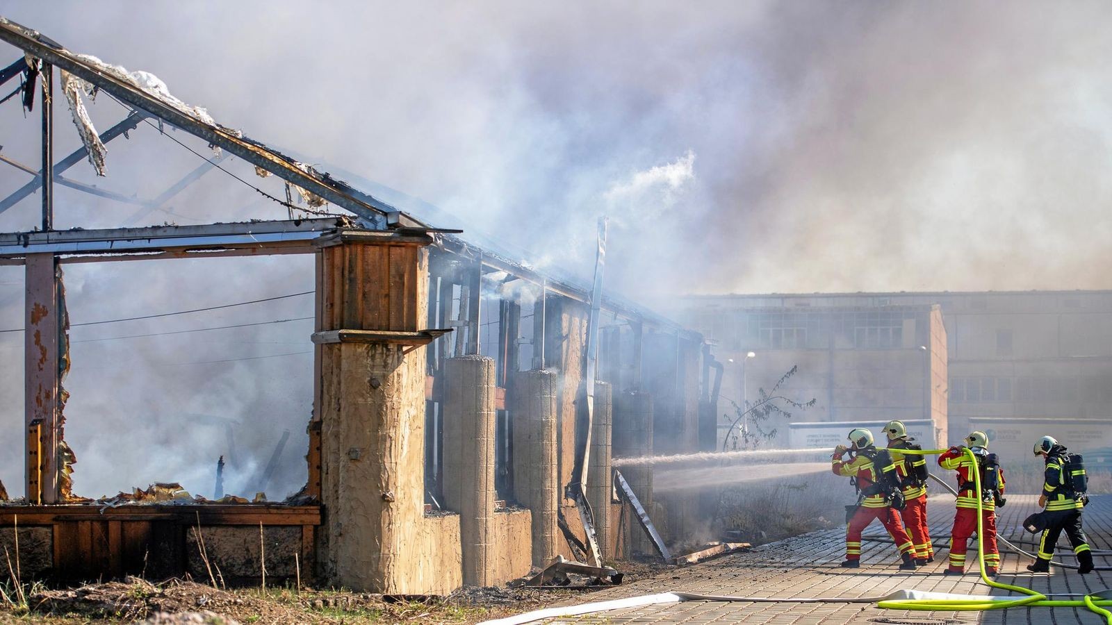 Brände in Erfurt: So viel Wasser braucht die Feuerwehr