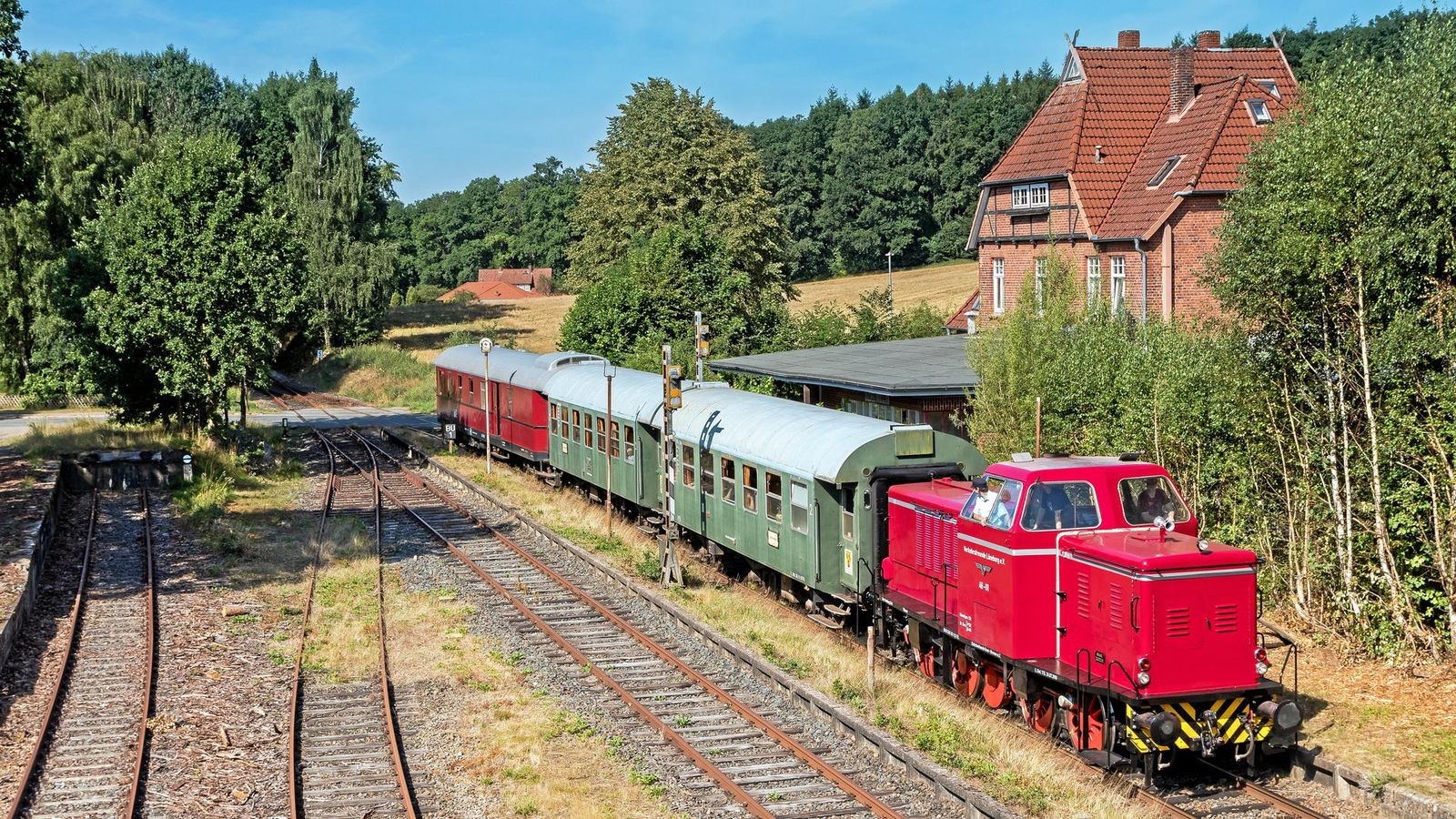 Lüneburger Heide: Per Zug soll die Fahrt auf alter, neuer Bahnstrecke ...