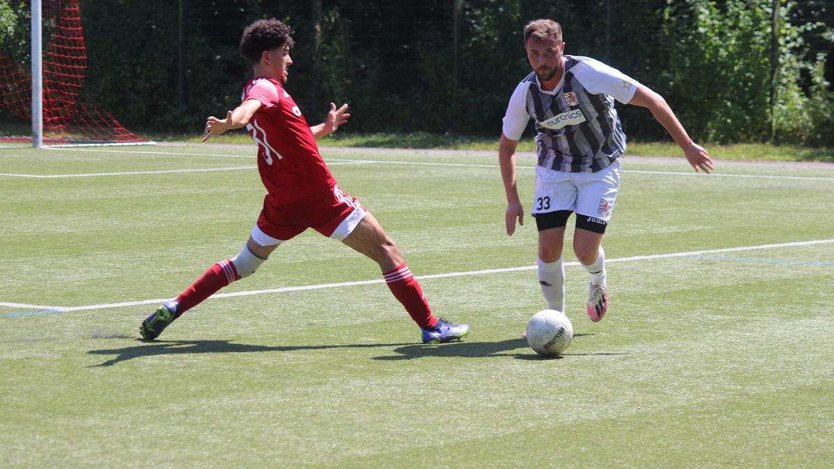 In Unterzahl: SV Hohenlimburg 10 besiegt den Ligaprimus!