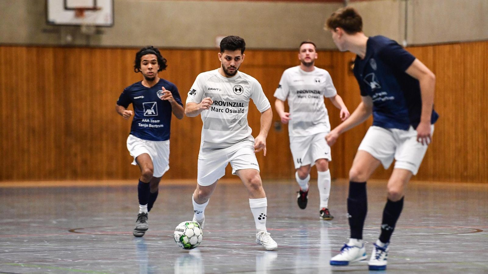 Hallenstadtmeisterschaft Bochum: Vorrunde im Livestream - Turnier Mitte ...