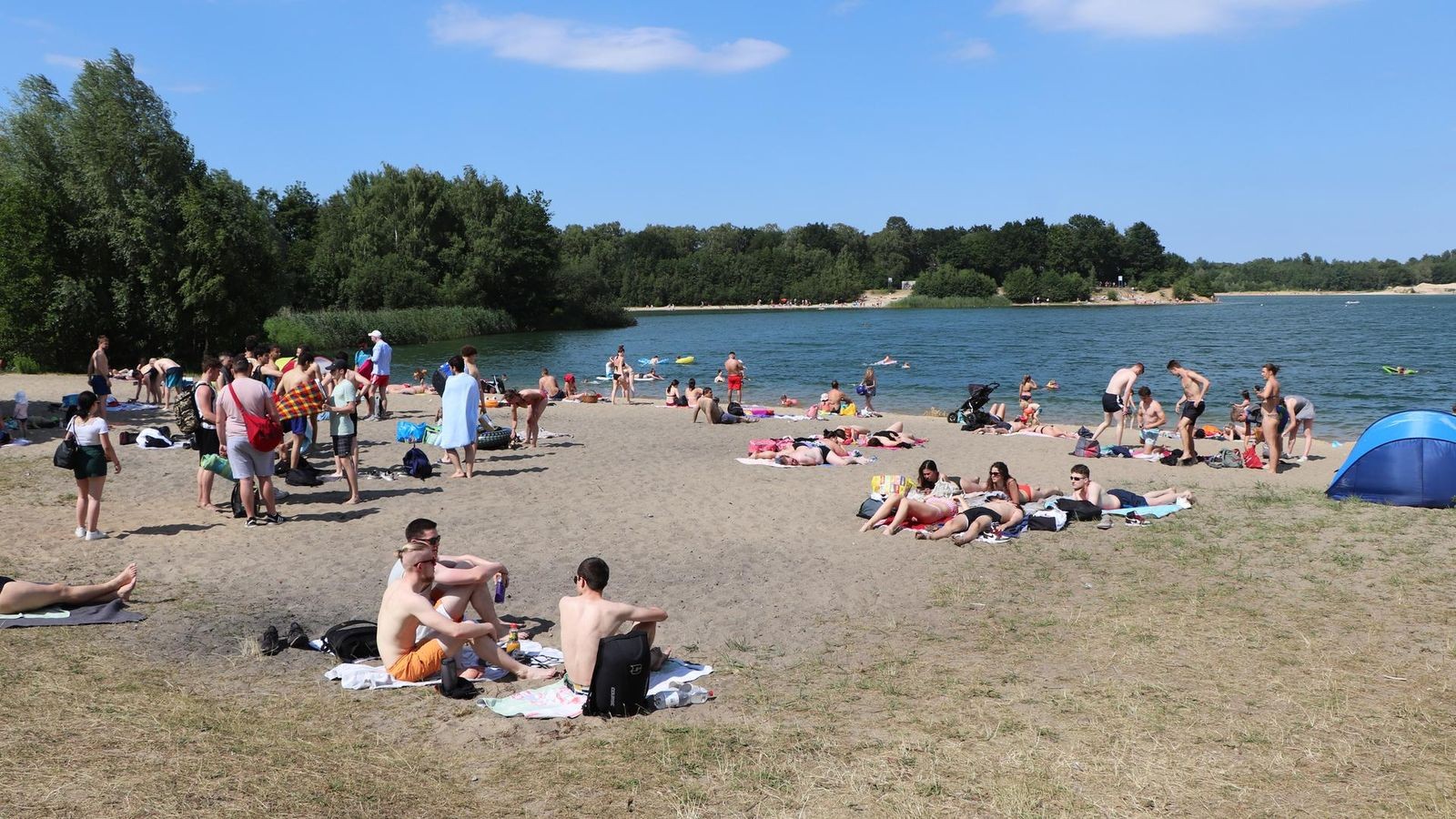 Kultstrand Costa Kiesa nördlich von Hamburg : Große Chance für Camping ...