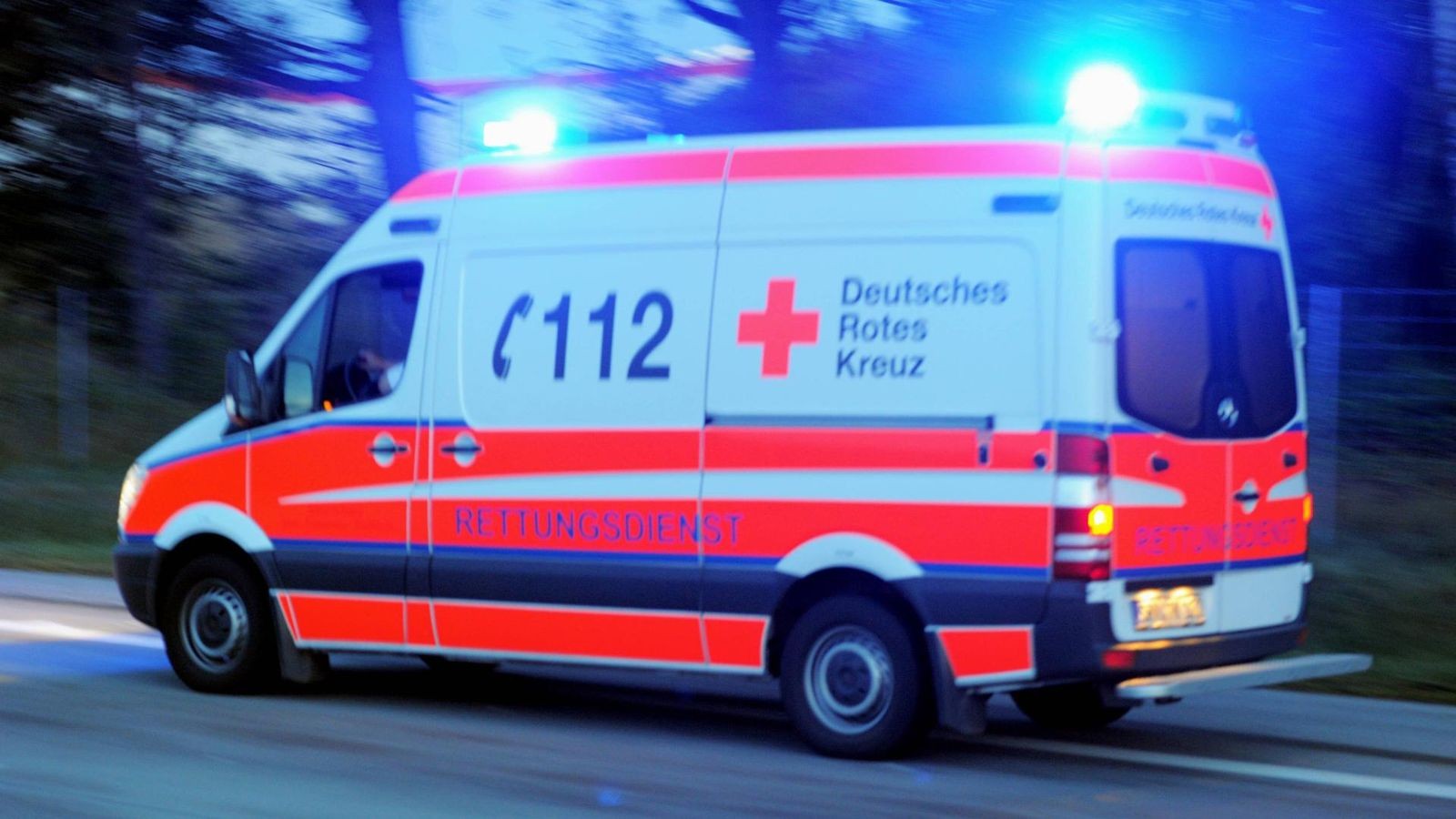 Seniorin kollidiert frontal mit Traktor im Altenburger Land