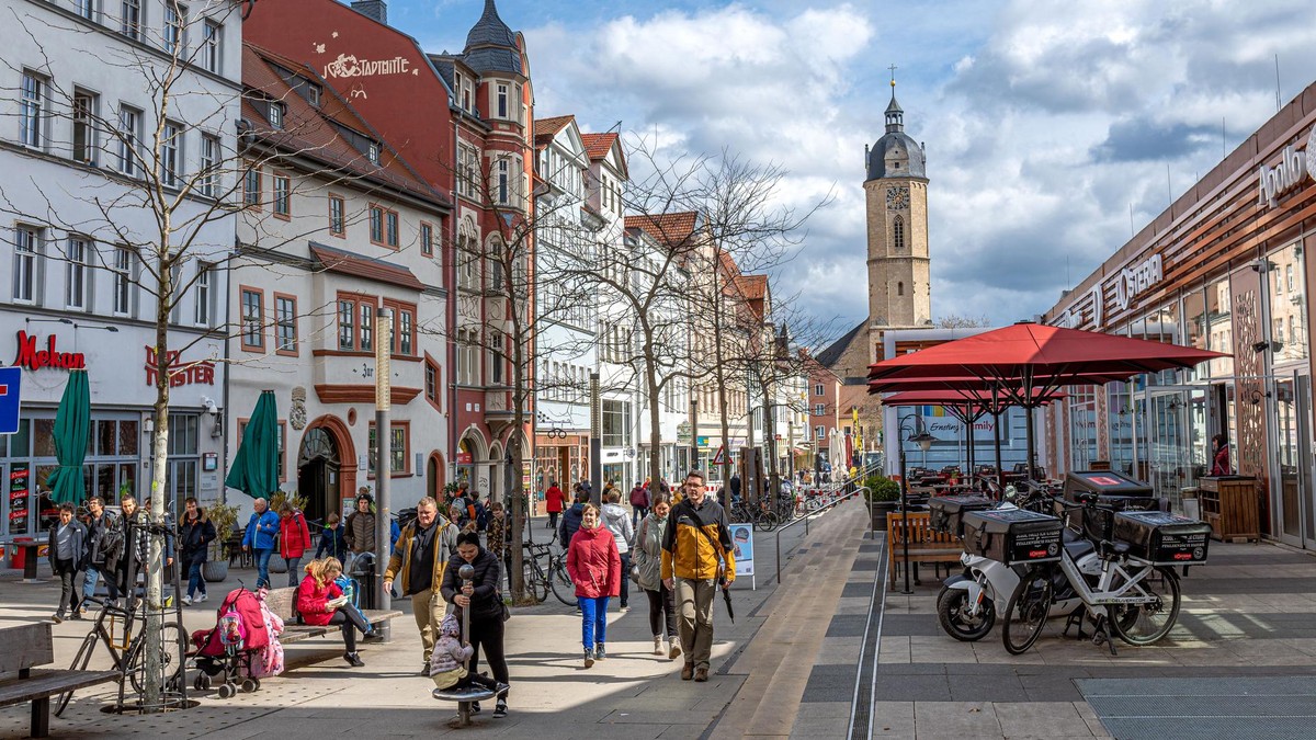 „Doppeltes Problem“ oder „Riesenbedarf“ in Jena?: Stadtrat streitet ...
