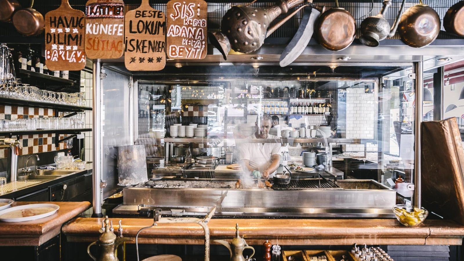 Hasir Berlin: Wie aus einem Döner-Imbiss ein Imperium wurde