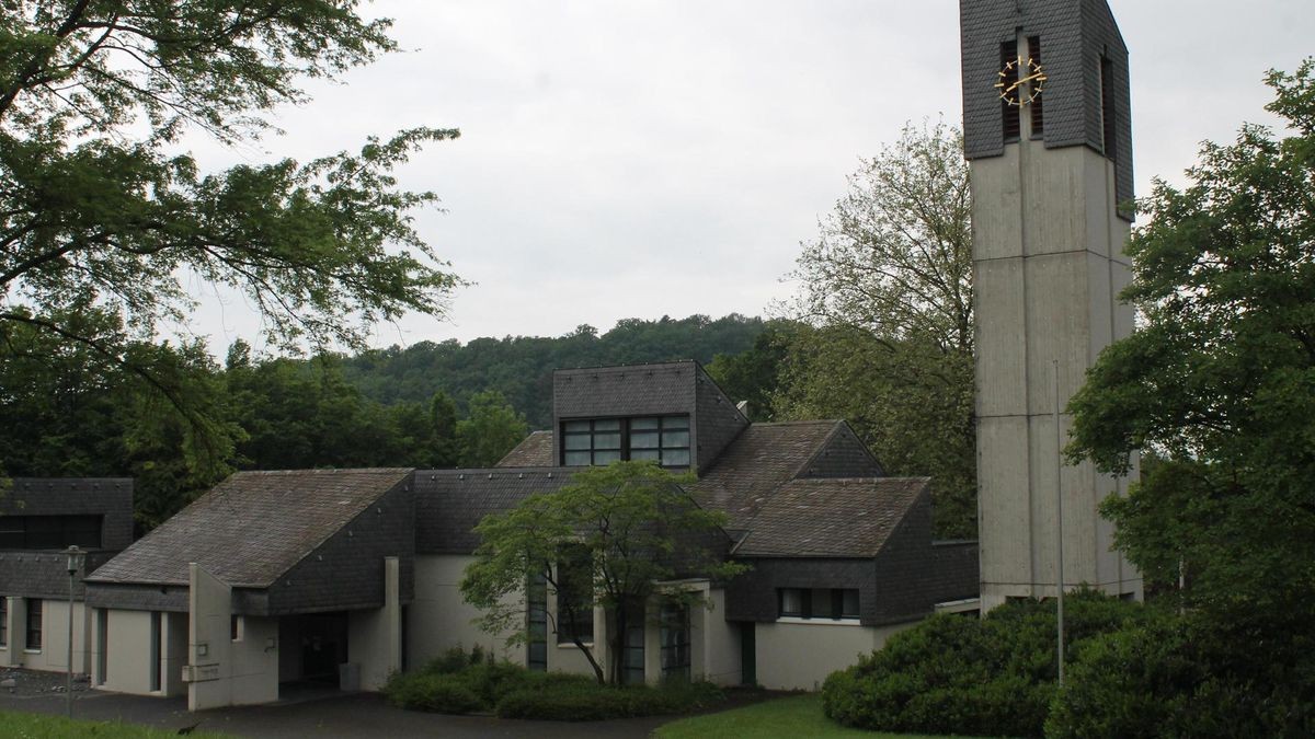 Ungewisse Zukunft für mehrere Arnsberger Kirchen - Überraschung inklusive