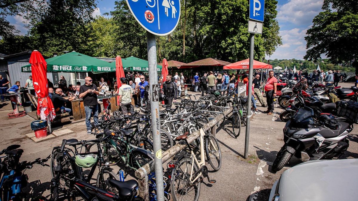 Pedelecs am Motorradtreff „Haus Scheppen“ in Essen geklaut