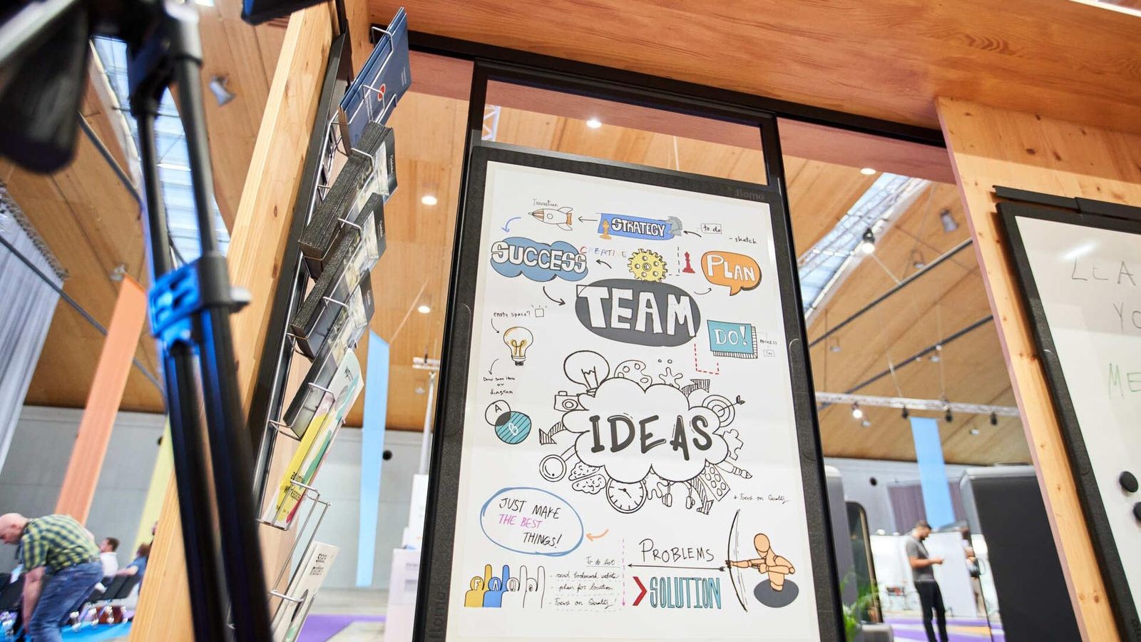 NEW WORK EVOLUTION macht moderne Arbeitswelten erlebbar / Ausstellung ...