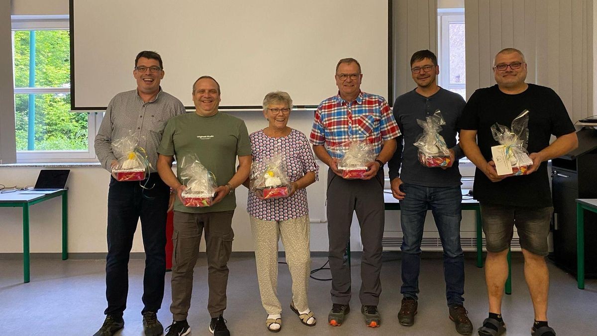 Neue Saison für Freibad in Ebeleben: Anbaden und neuer Vorstand beim ...