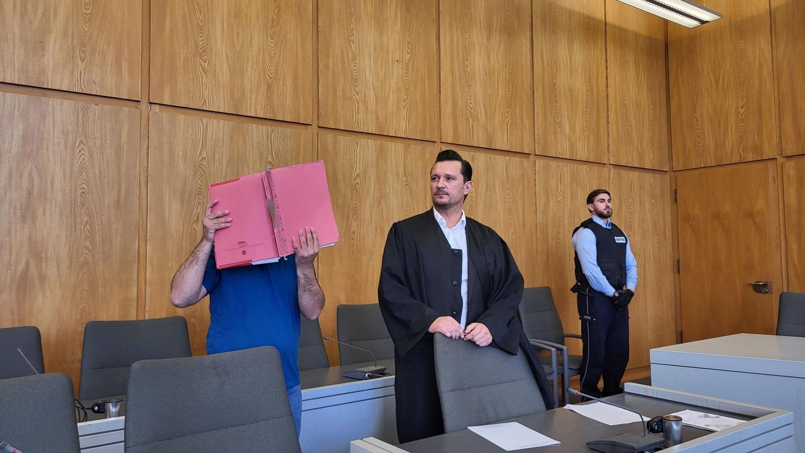 Kinder-Ehe: Eltern schickten zwölfjährige Tochter nach Essen