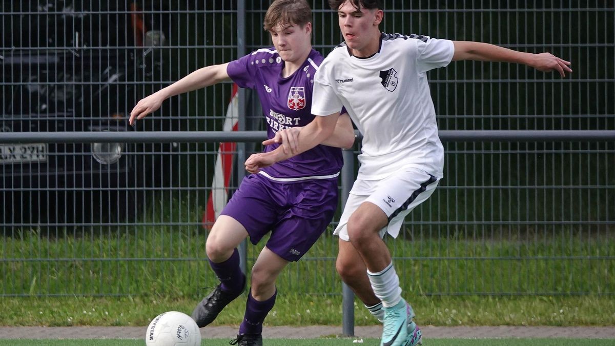 Zahlreiche Fotos: Doppelter Jugend-Showdown beim SV Raadt