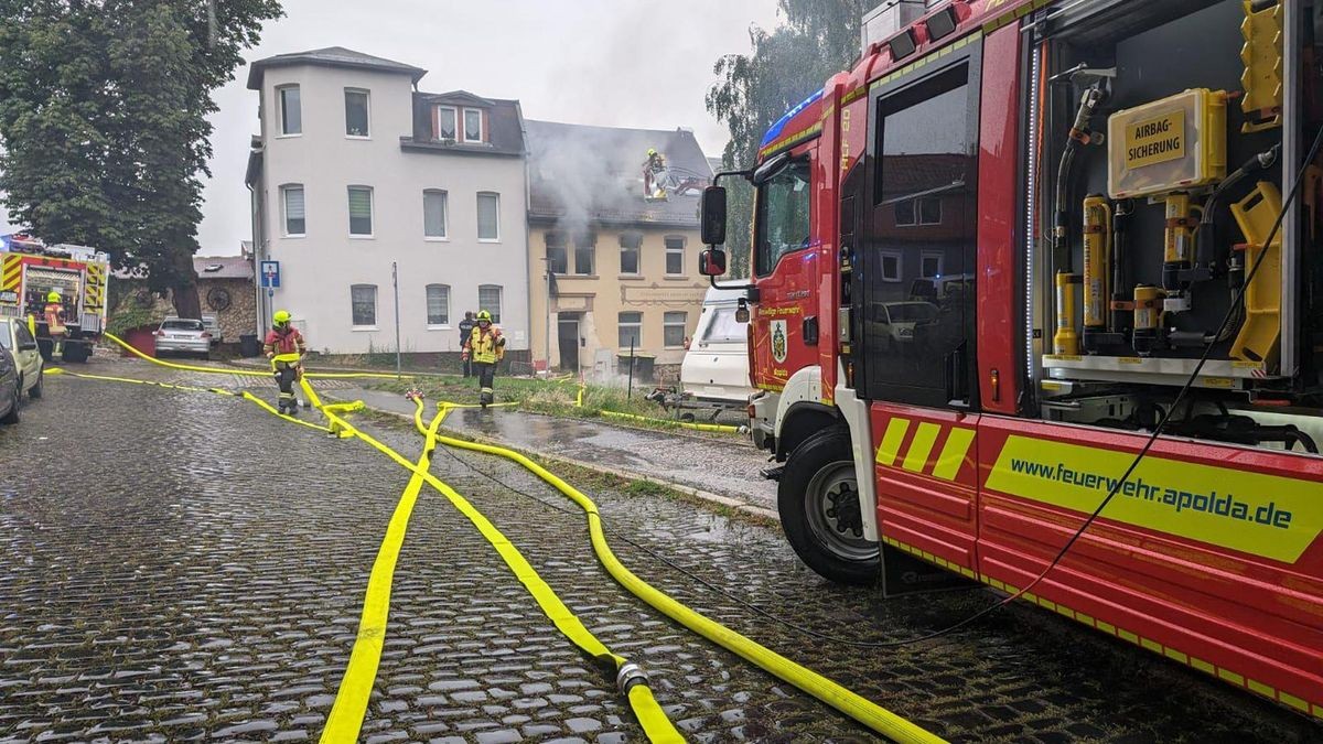 Festnahme nach Verdacht auf schwere Brandstiftung: 16 Personen in ...