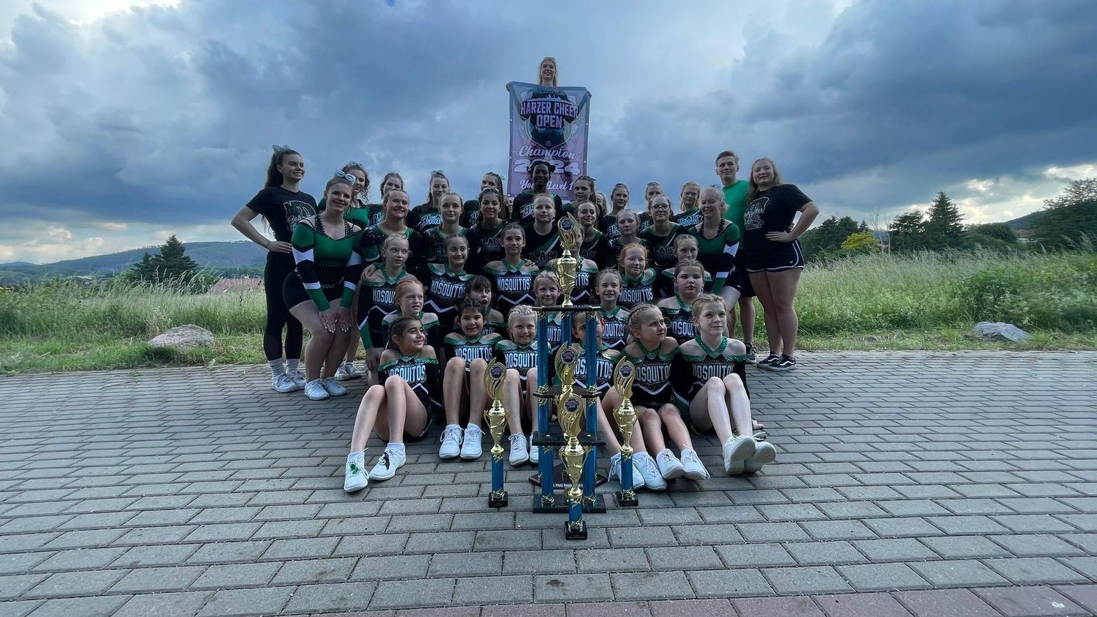 Salzgitters Cheerleader räumen bei der Harzer Cheer Open ab