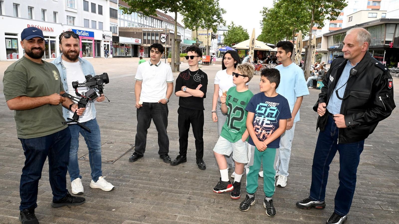 Wolfsburger Rapper zeigt Herz für einsame Kinder