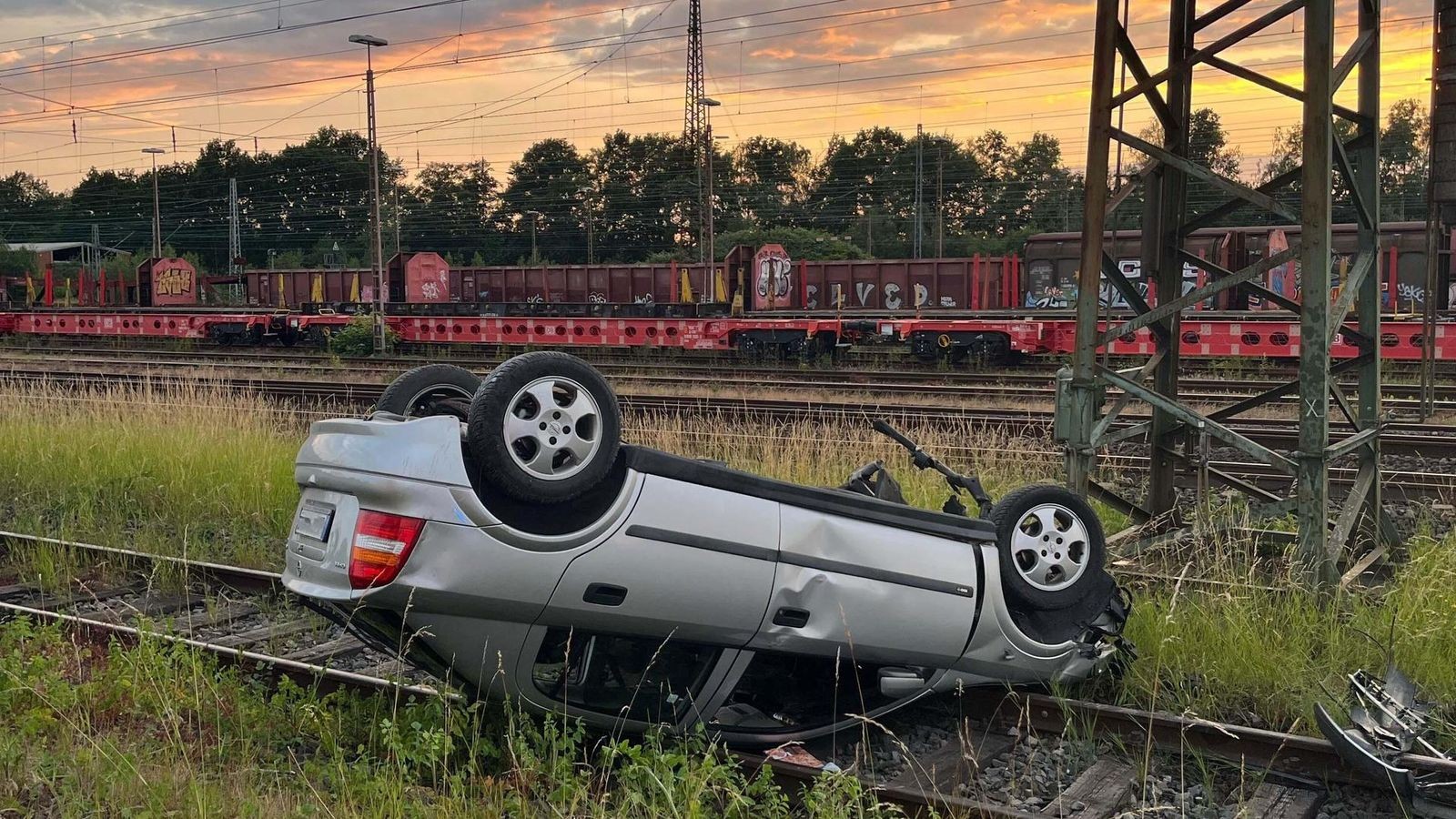Illegales Autorennen? Wittener bei Unfall verletzt