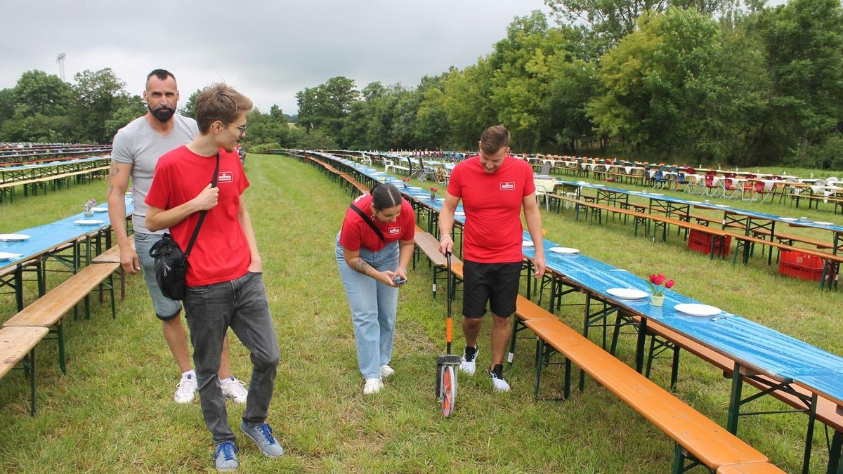 Die längste Tafel Thüringens? Wie der Wettkampf für eine Stadt im Saale ...