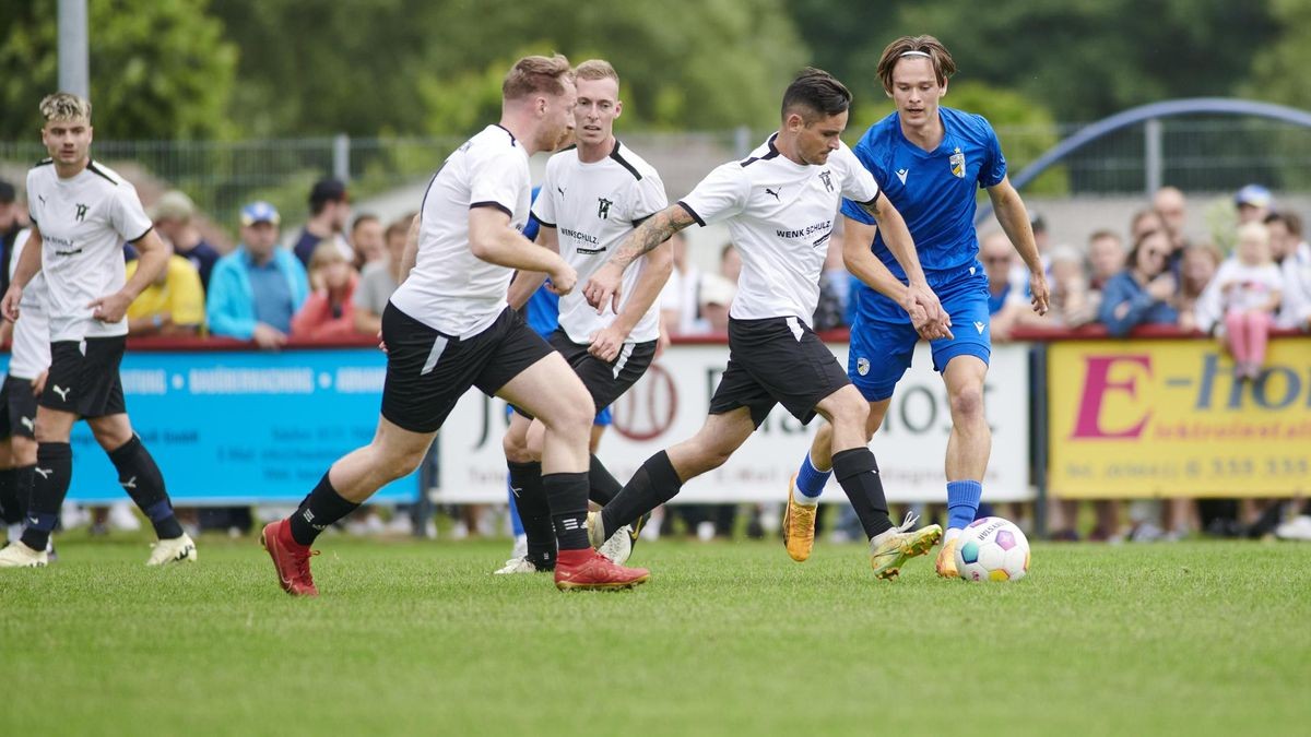 Kapitän des FC Carl Zeiss Jena verärgert nach Vorfall bei Testspiel