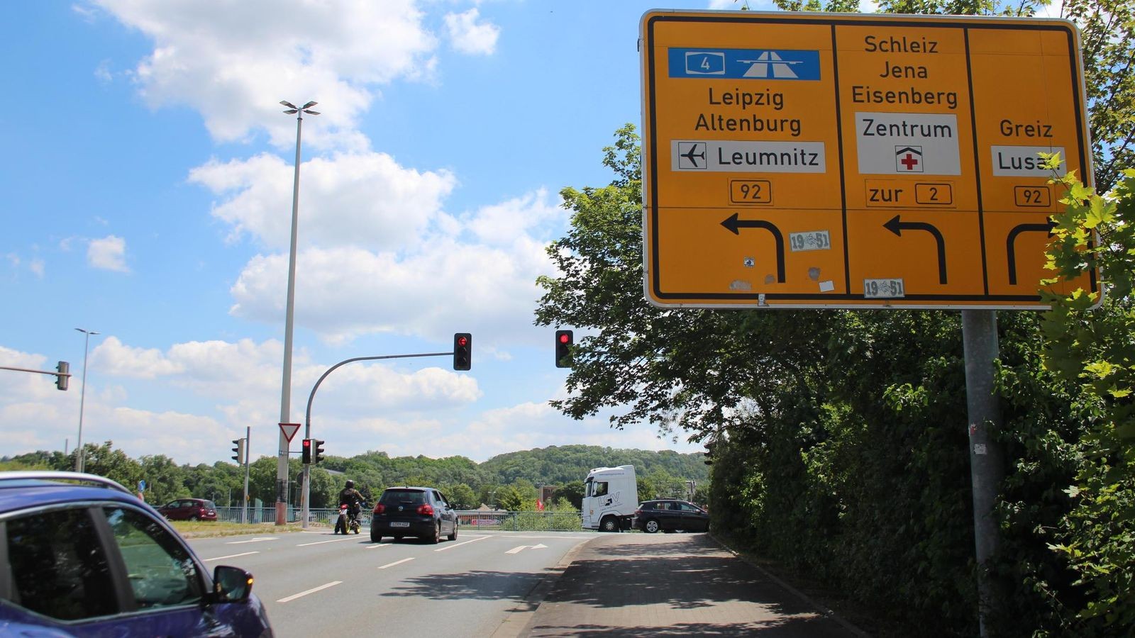 Tempo 30 auf der Bundesstraße 92 in Gera (mit Karte)