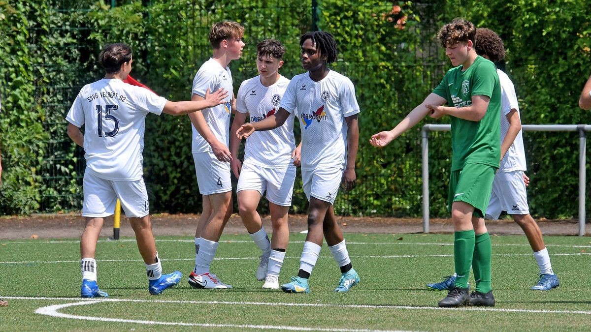 SSVg Velbert II gegen SV Solingen