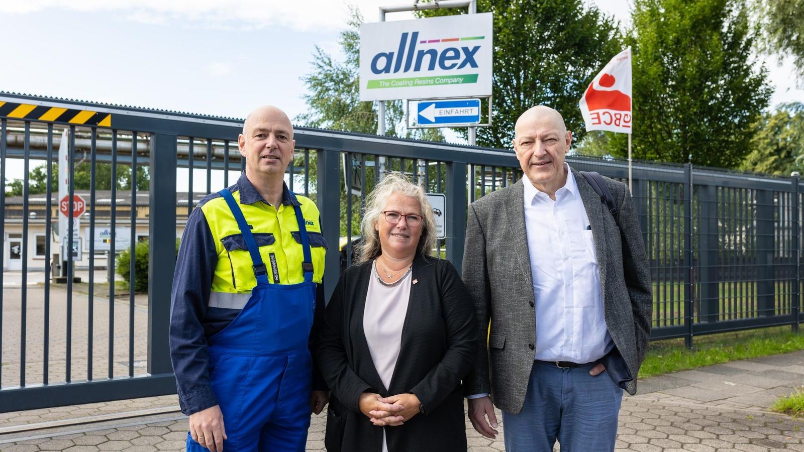 Allnex in Hamburg macht dicht: „Hier liegen sich Männer weinend in den ...