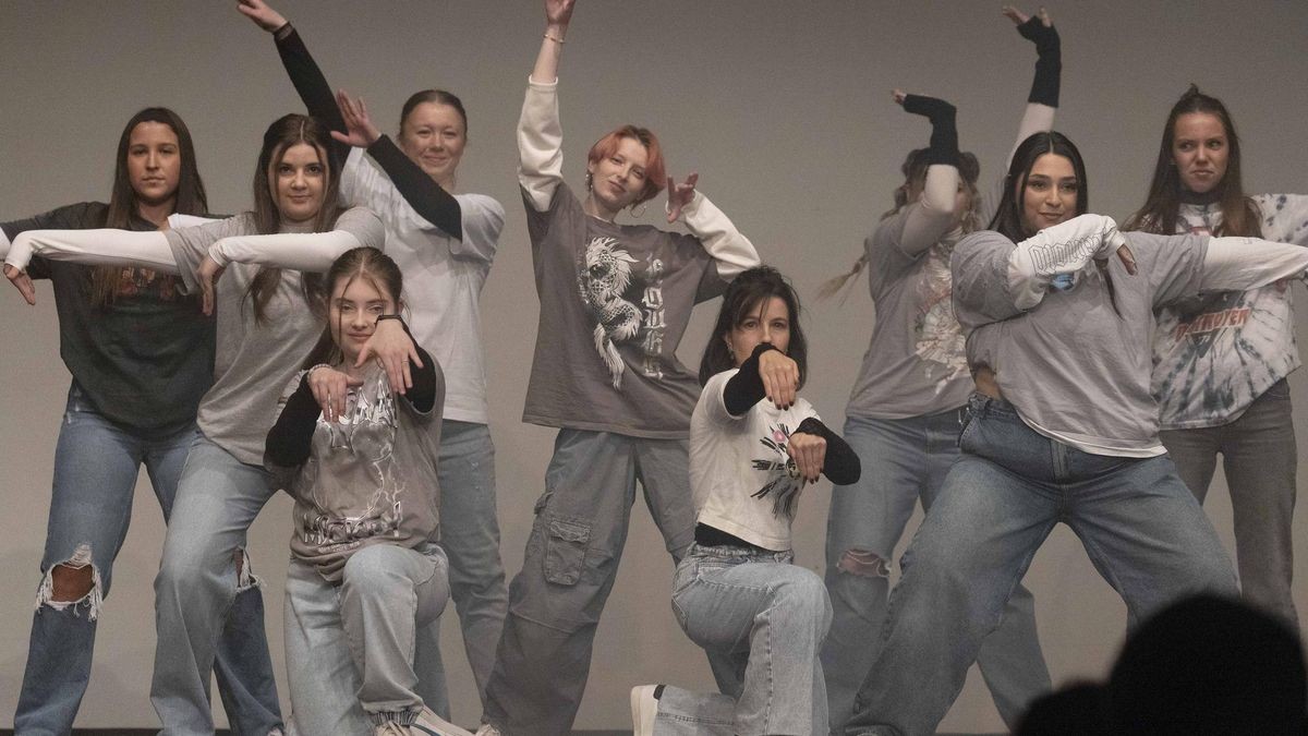 Hattinger Tanzschulen: Line Dance, Walzer, Hip Hop & Ballett