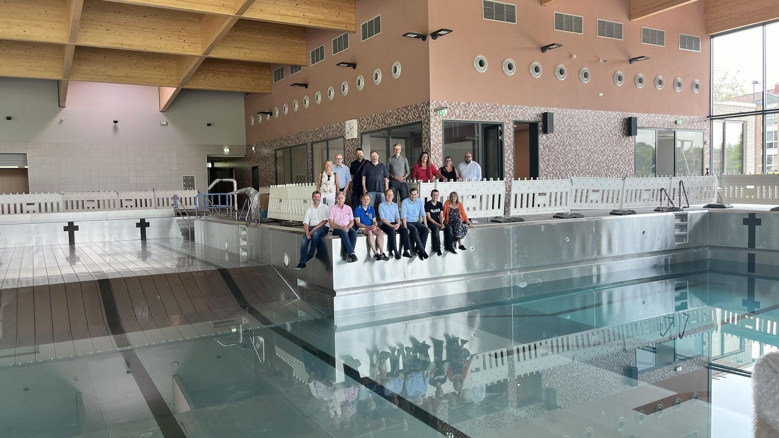 Hemer: So sieht es im fast fertigen, neuen Hallenbad aus