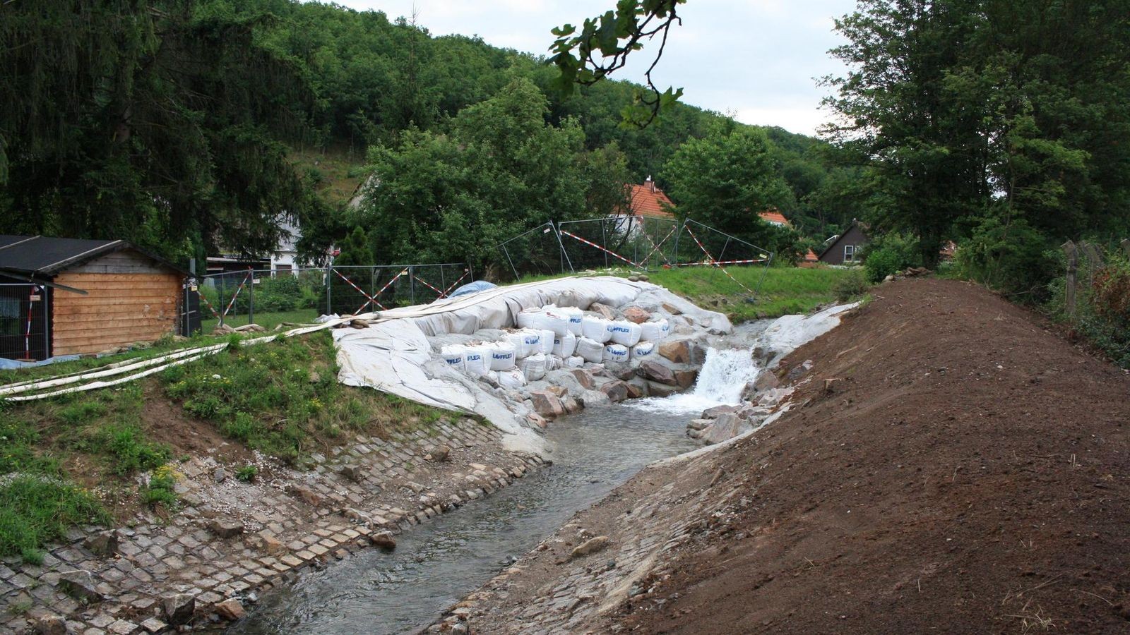 Notreparatur nach Starkregen an der Wipse in Gera ist erledigt