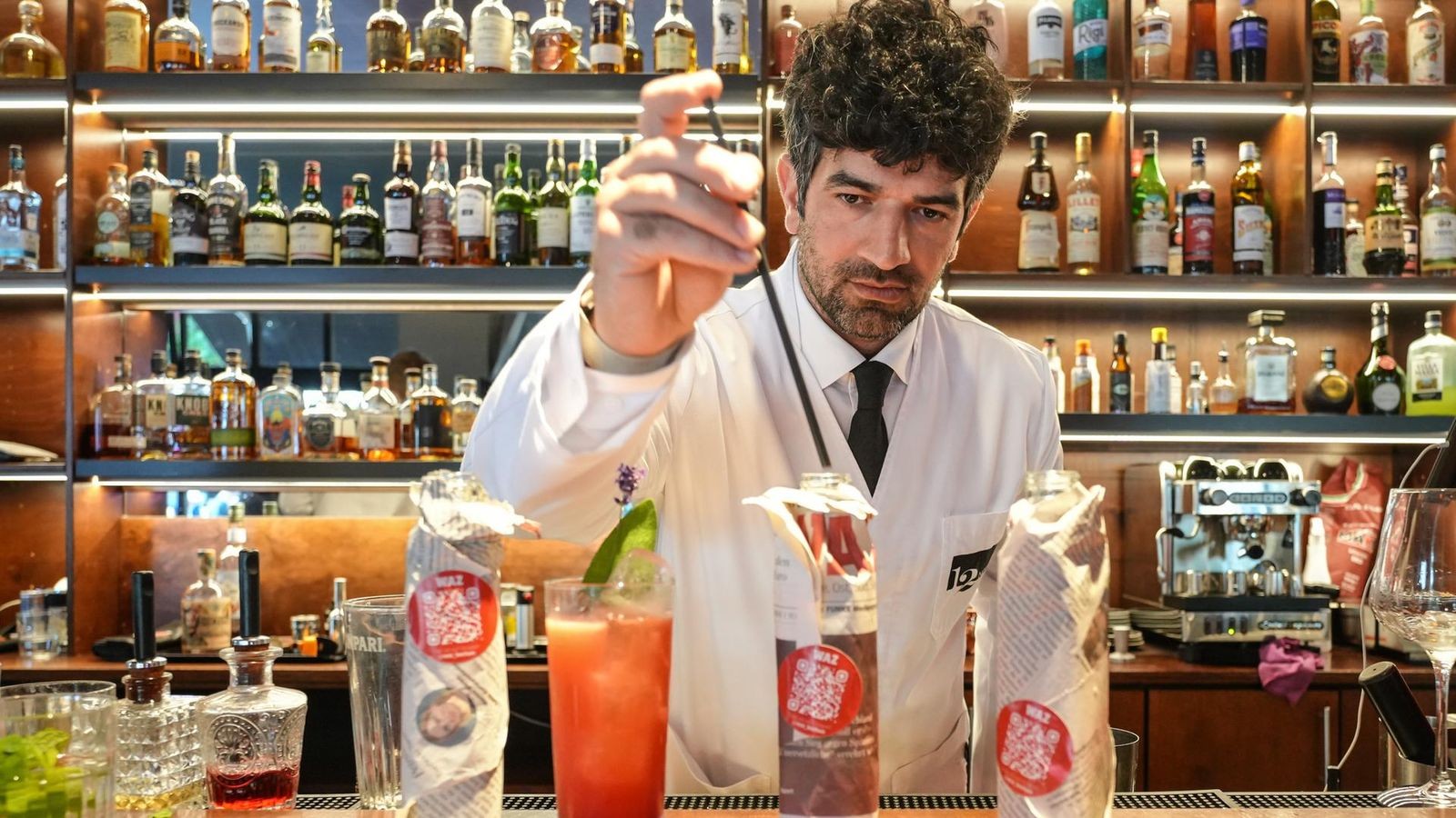 Bochum Total: Bekannter Barchef mixt exklusiven WAZ-Cocktail