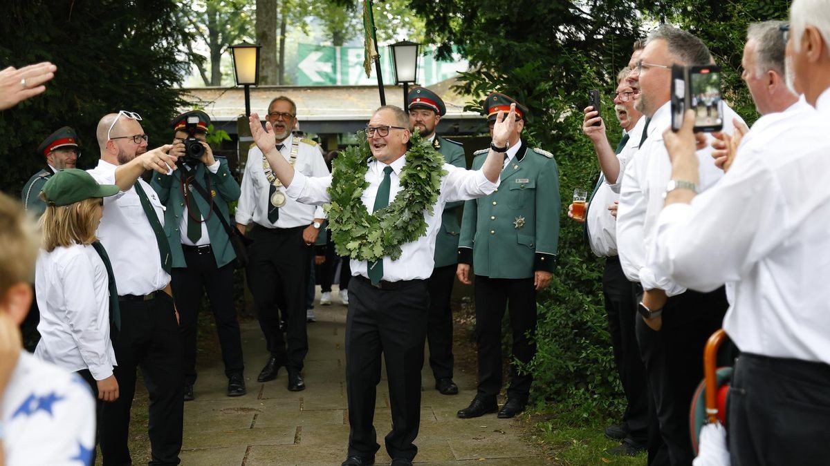 Schützenfest Iserlohn: Thomas Schmerl stellt Königin vor