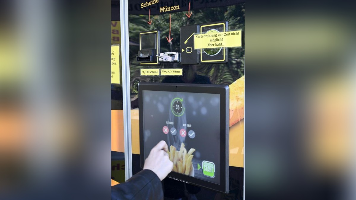Pommes-Automat in Braunschweig: Heiße Fritten in 35 Sekunden