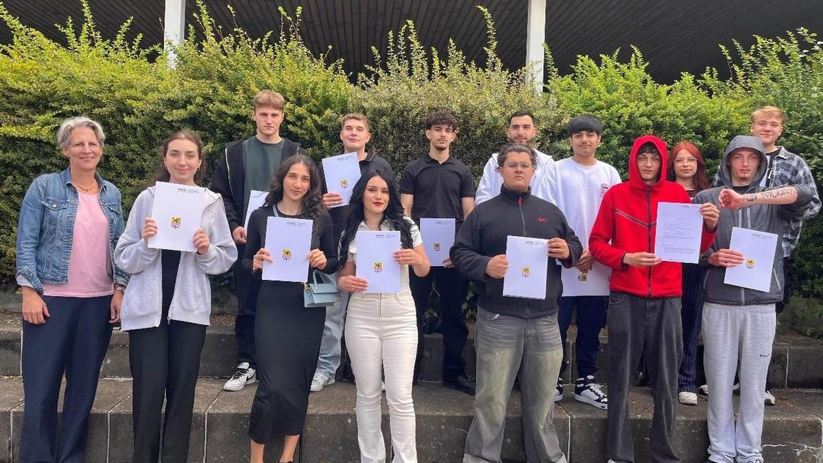 Hönne-Berufskolleg: Diese Absolventen haben es geschafft