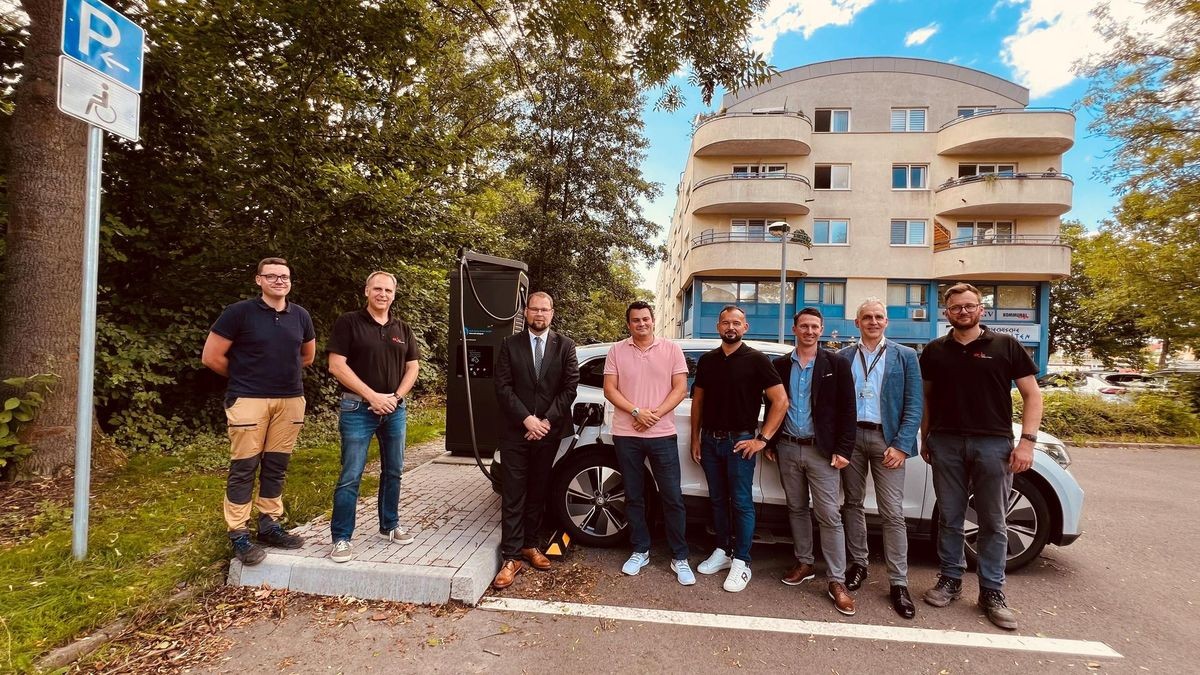 Eisenach: Erste Schnellladestation im öffentlichen Raum