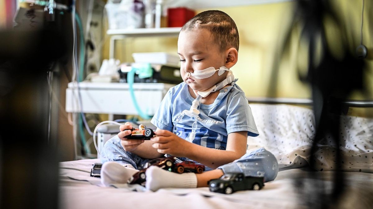 Hirntumor: Essen trauert mit den Eltern um den kleinen Aslan