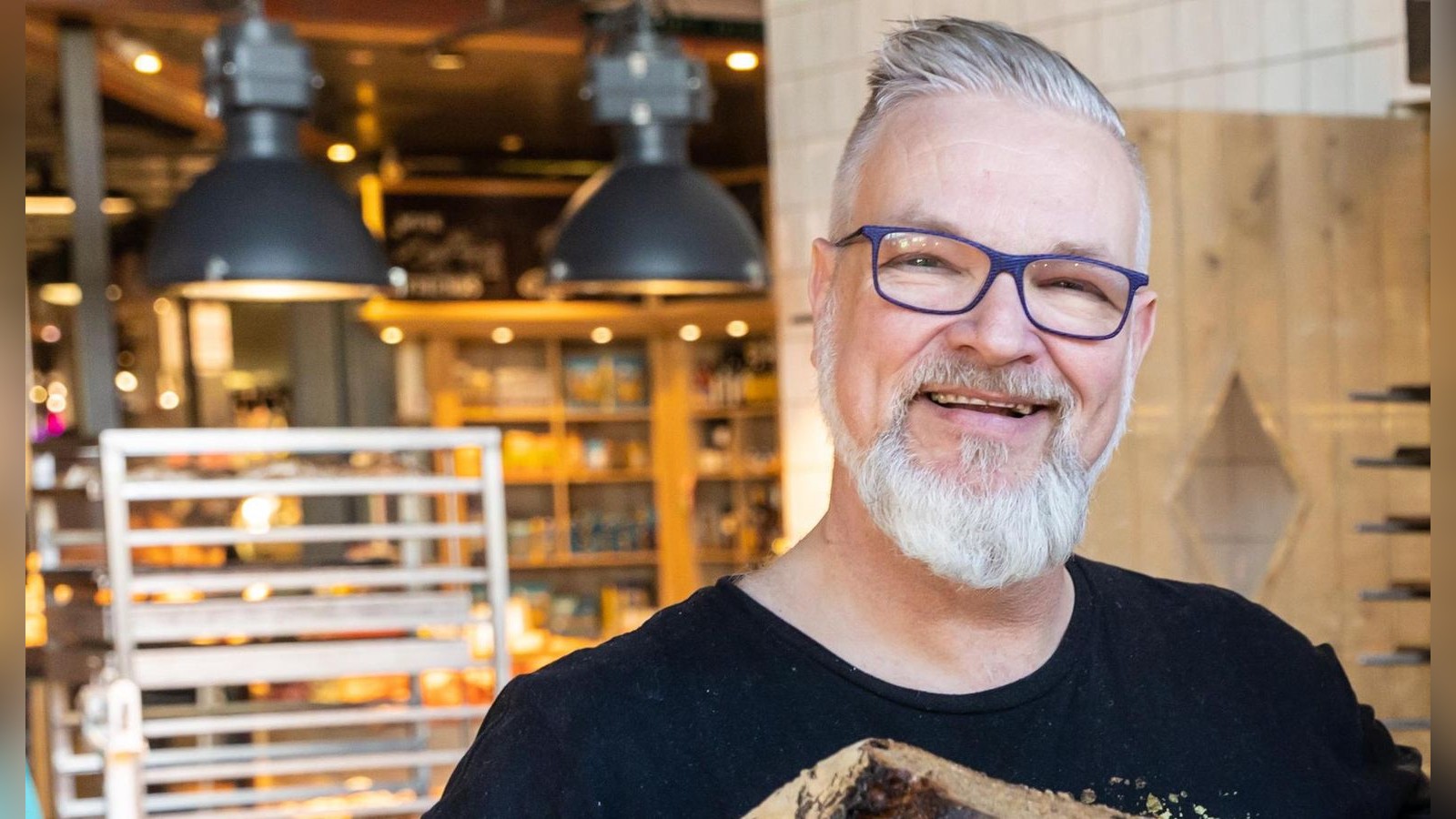 Hamburger Kult-Bäcker Jochen Gaues will in der Schanze „Vollgas geben“