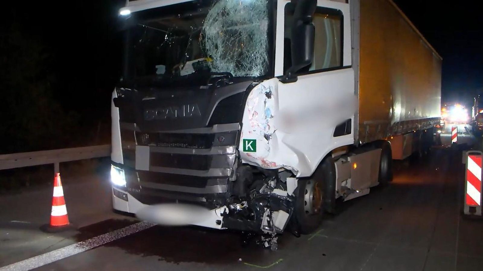 Lkw-Unfall: A6 bei Hockenheim teilweise gesperrt