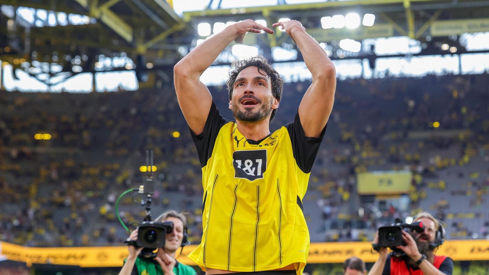 BVB-Abwehr wackelt noch: Fehlt einer wie Mats Hummels?