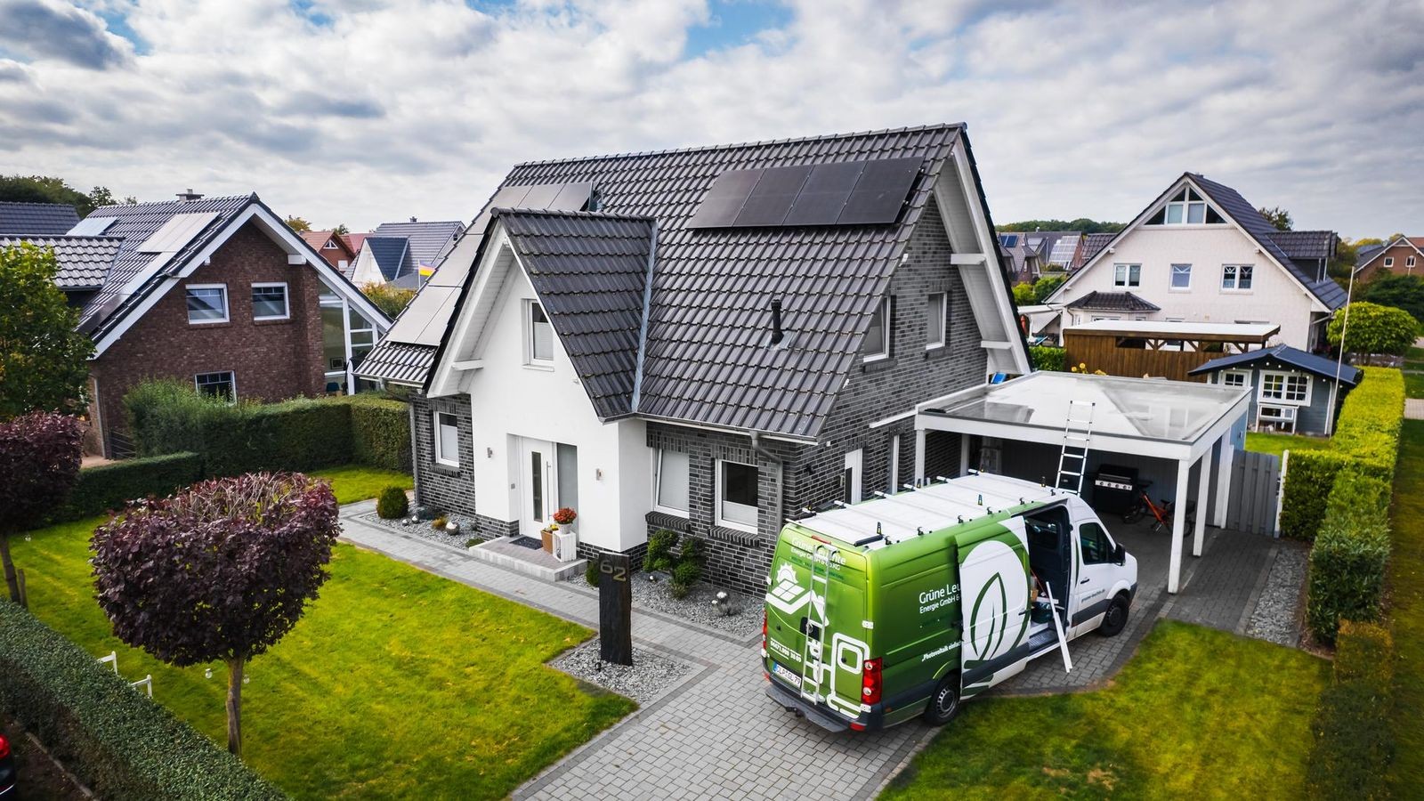 Steven Hensel von der Grüne Leuchte GmbH & Co. KG verrät: Das ist die ...