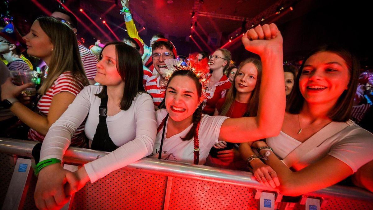 Karnevalsstart in Essen: Die schönsten Fotos von „Alaaf im Pott“