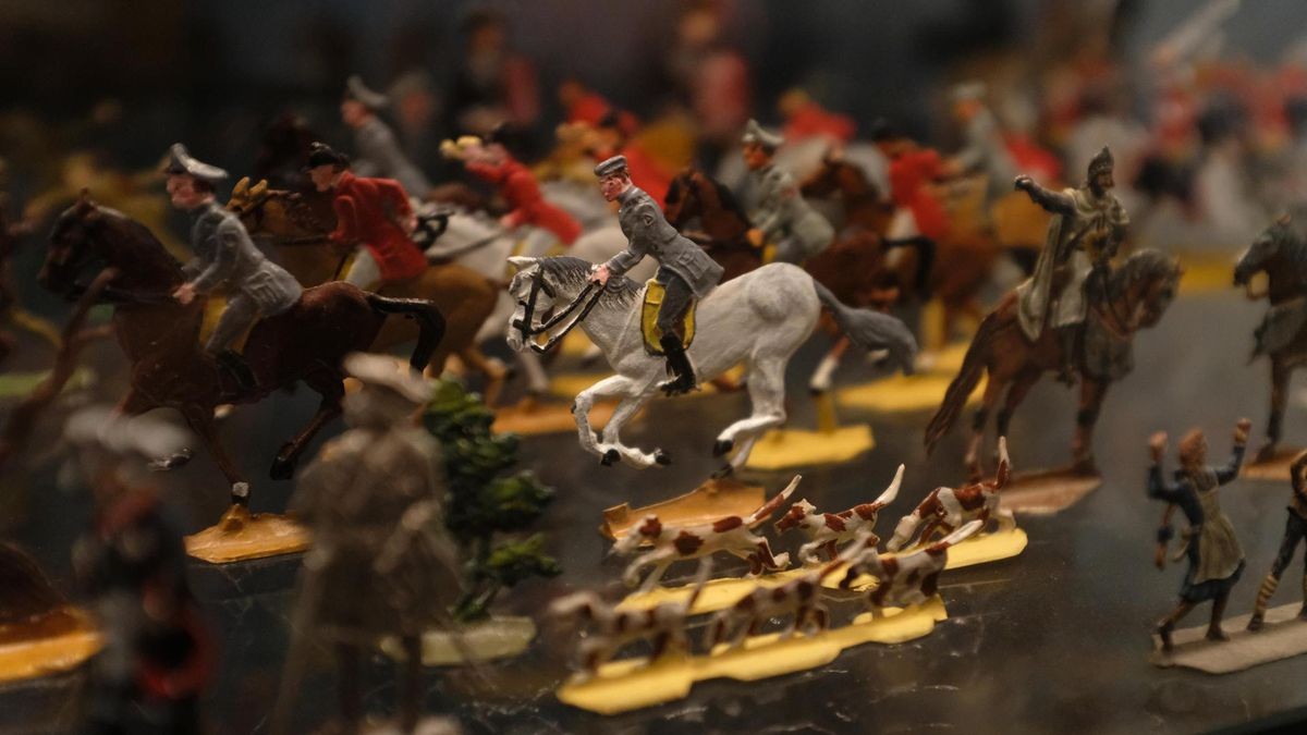 Gerstenhauer und der „Zinn“ des Lebens: Figuren aus Weimar mit ...