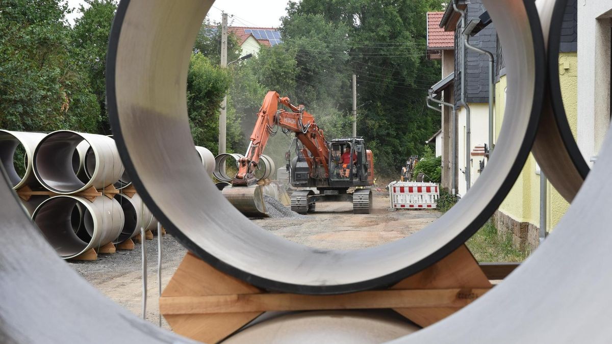 Zinsen, Personal, Umweltauflagen: Was die Kosten beim ZWA Saalfeld ...