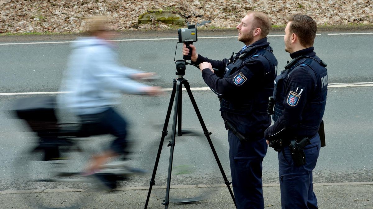 Mann rast mit über 100 km/h durch 50er-Zone im Kreis Gotha